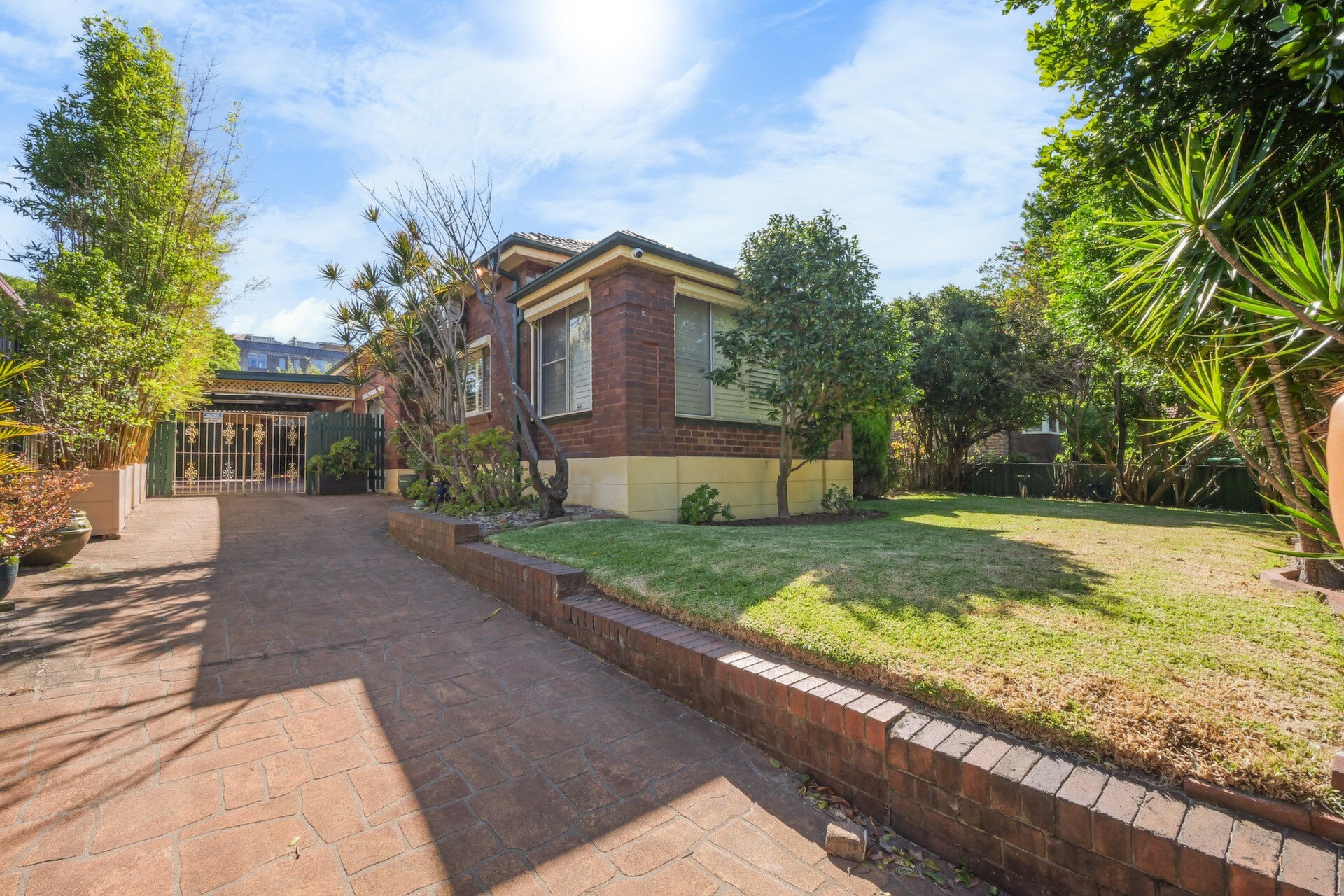 House Leased - Rosebery